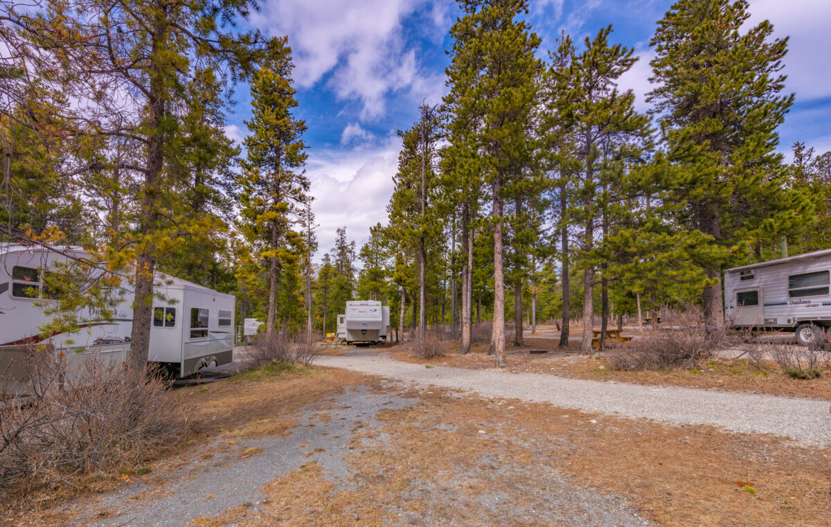 David Thompson Resort Campground - Discover Nordegg, AB